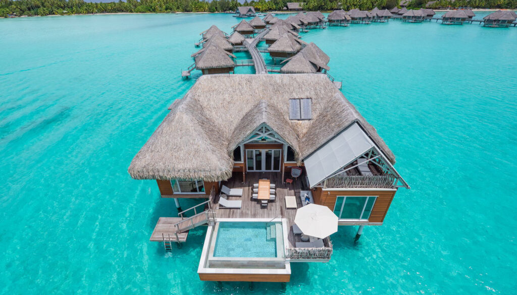 16 Best overwater bungalows and water villa resorts in the world ...